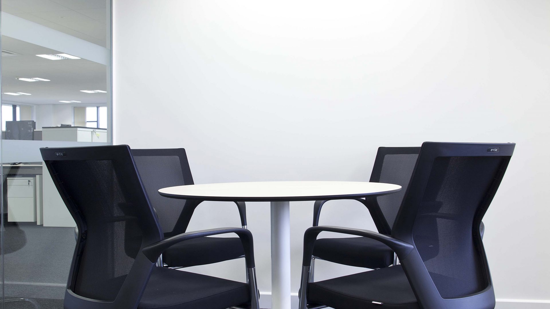 Circular Table - Techo